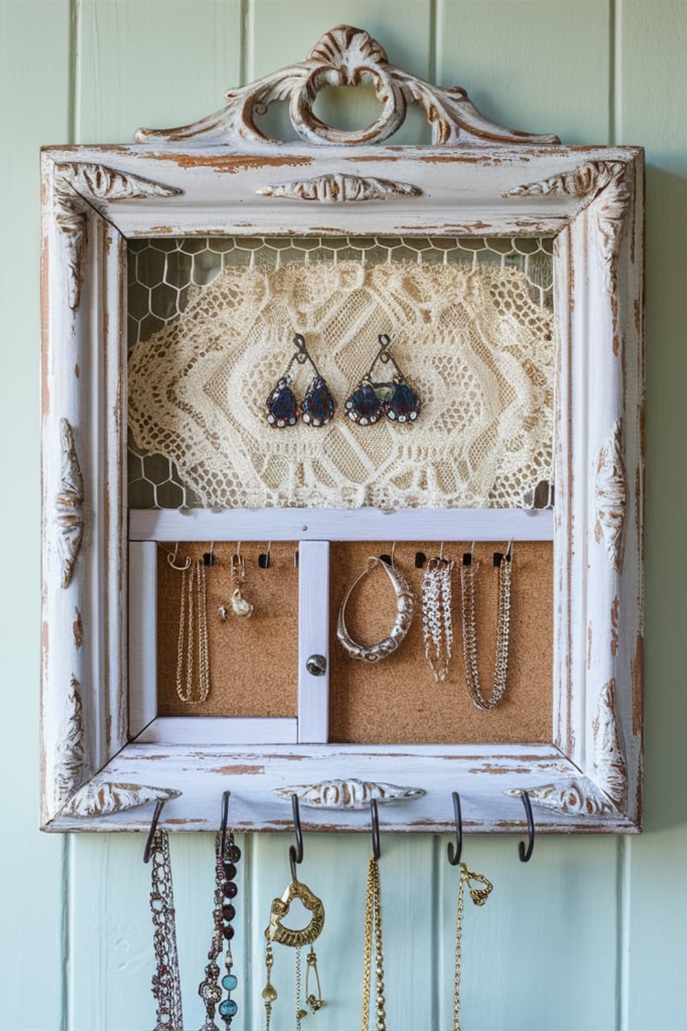 15 DIY Jewelry Holder Ideas [Make Within Minutes] – craftydiyers.com
