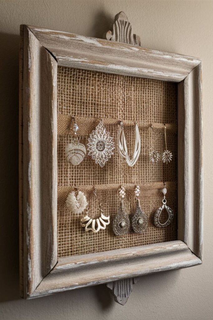 23 DIY Earring Holder [Easy To Make] – craftydiyers.com