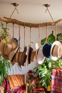 25 DIY Hat Rack [Easy To Make] – craftydiyers.com