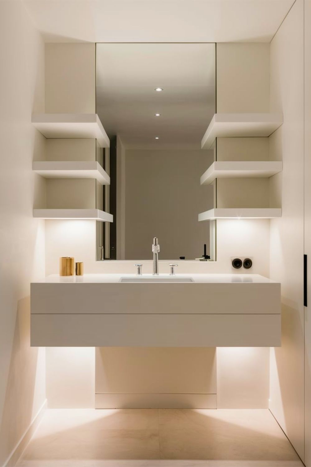 30 DIY Makeup Vanity [For Every Room] – craftydiyers.com