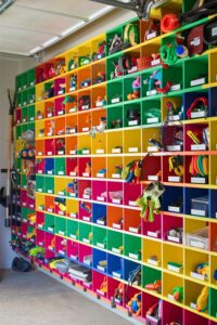 30 Garage Organization DIY [Make Within Minutes] – craftydiyers.com