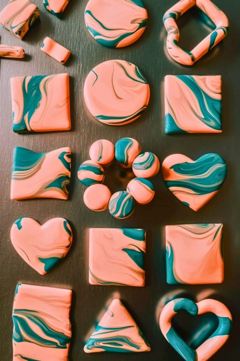 15 Clay Magnets DIY [For All Acessories] – craftydiyers.com