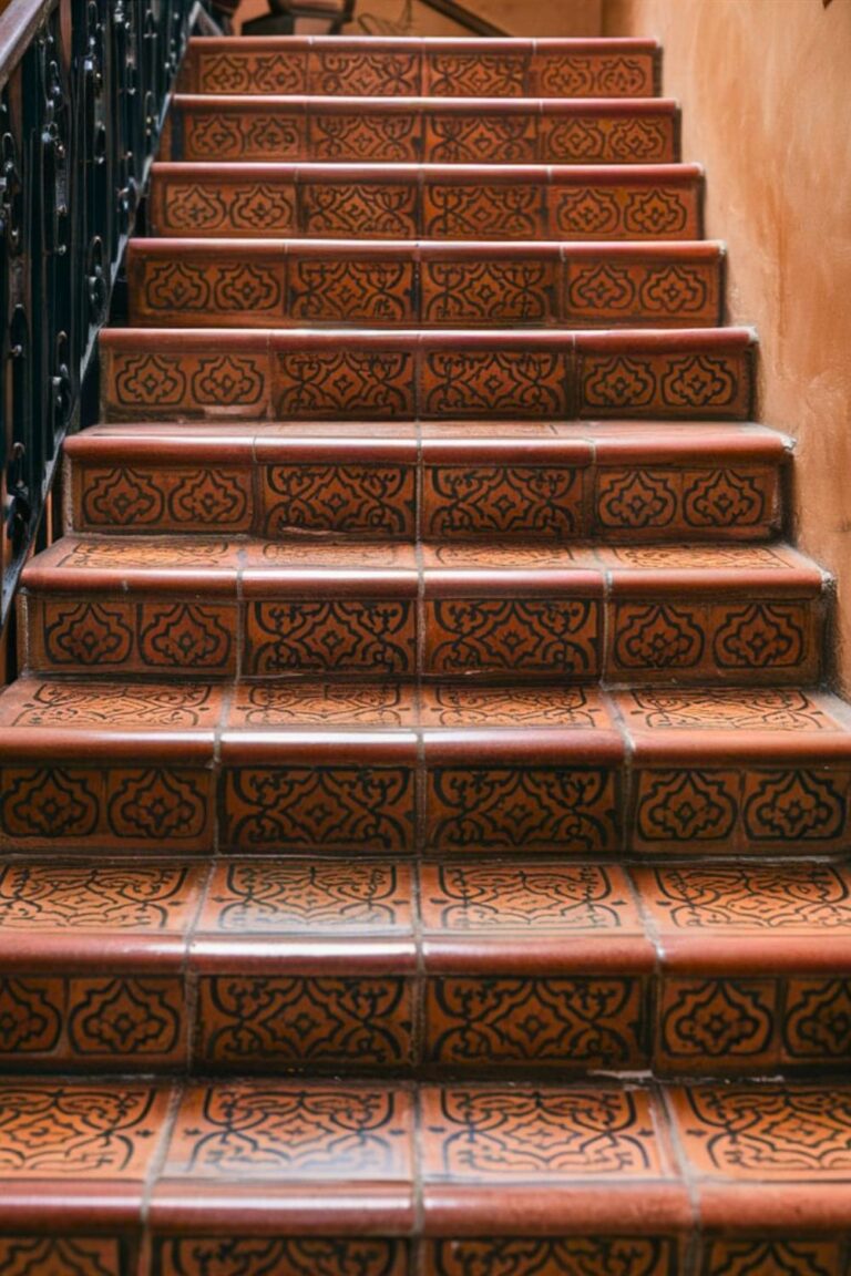 20 DIY Stairs Makeover [Easy To Copy] – craftydiyers.com