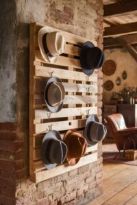 25 DIY Hat Rack [Easy To Make] – craftydiyers.com