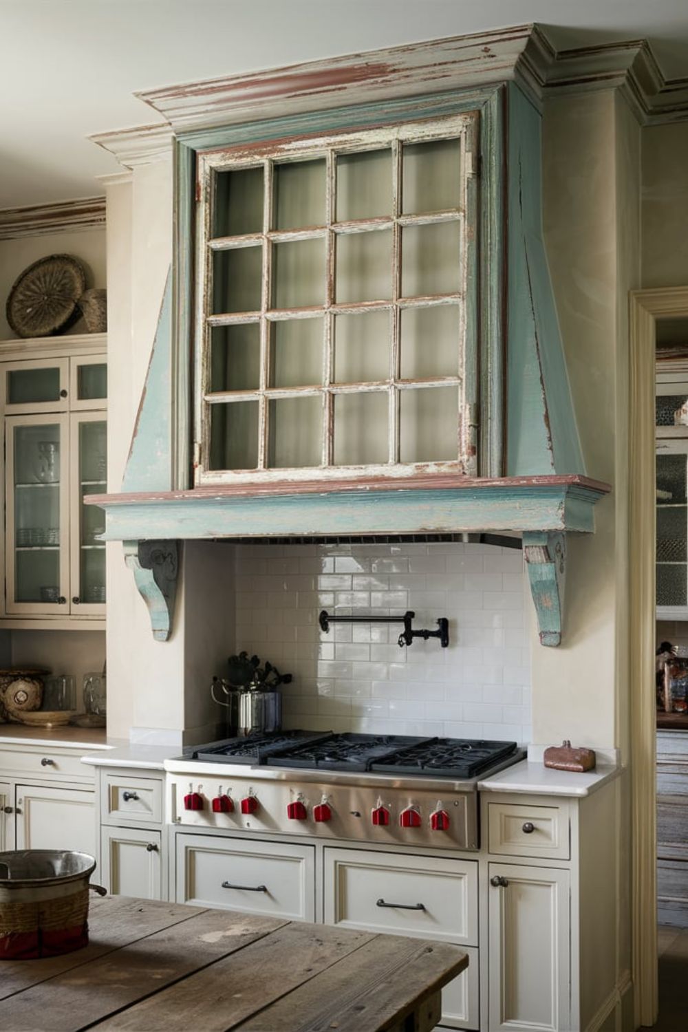 20 DIY Vent Hood Cover [Within Budget] – craftydiyers.com