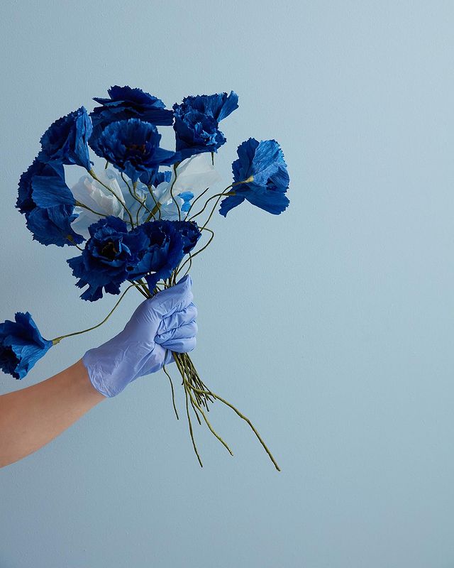 21 DIY Paper Flowers [Make Within Minutes] – craftydiyers.com
