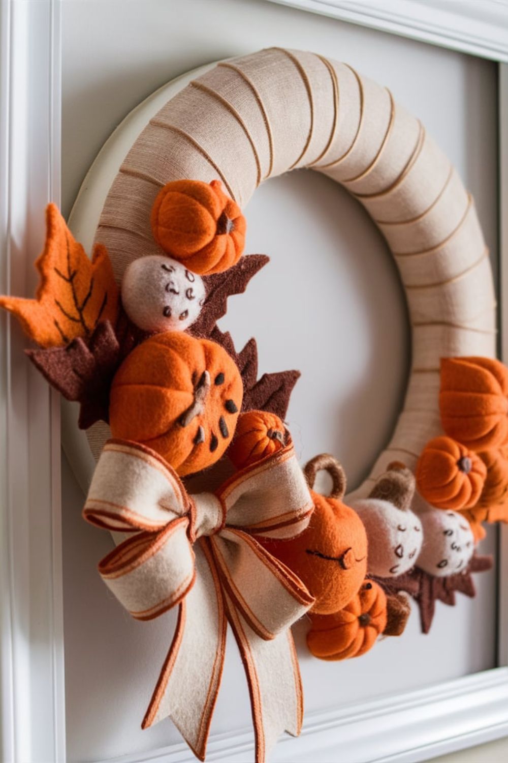 20 Pumpkin Wreath DIY [For Every Occassion] – craftydiyers.com