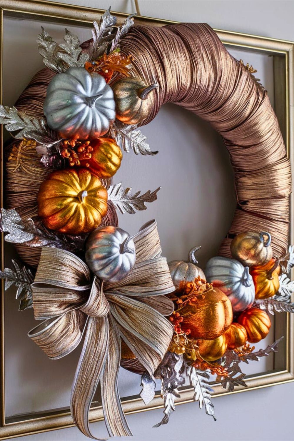 20 Pumpkin Wreath DIY [For Every Occassion] – craftydiyers.com