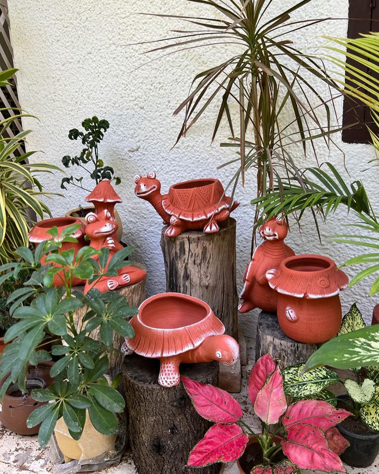 16 Eye-Catching Yard Decor Ideas to Transform Your Outdoor Space ...